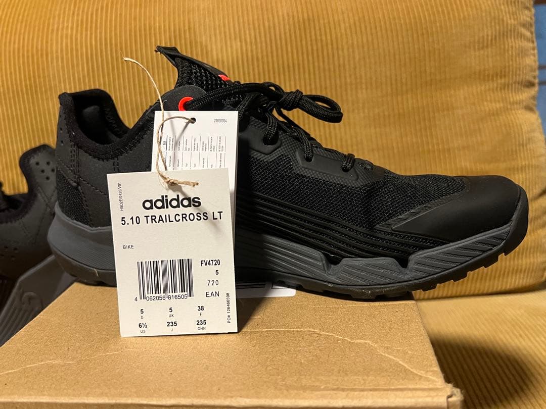 adidas 5.10 TRAILCROSS LT ブラック