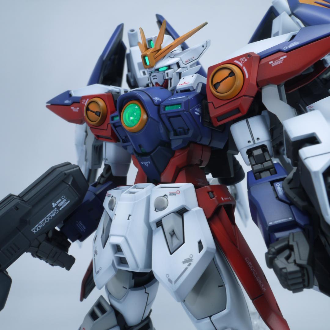 ガンプラ　RG ウイングガンダムゼロ　全塗装　完成品