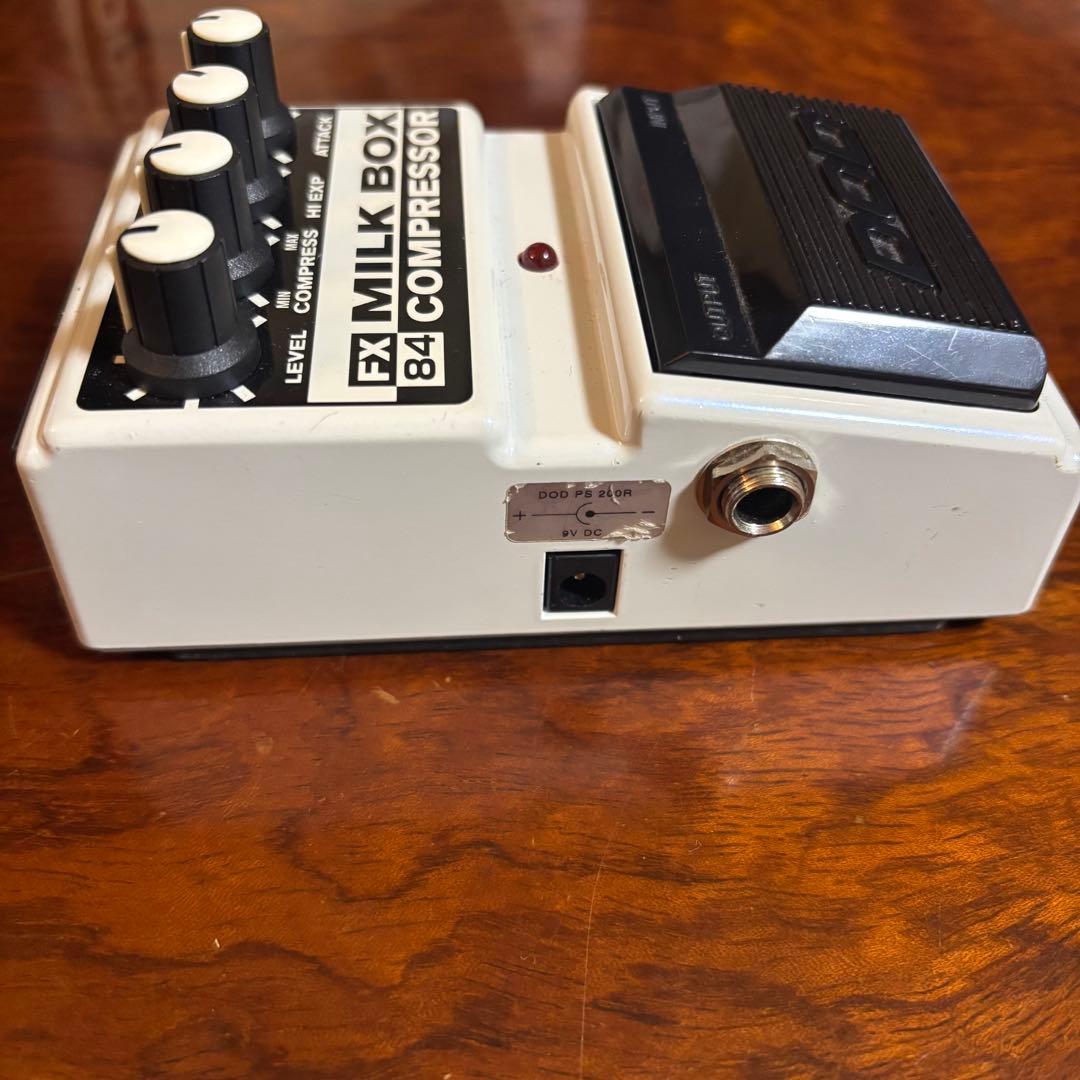 レア美品　DOD FX84 MILK BOX COMPRESSOR エフェクター