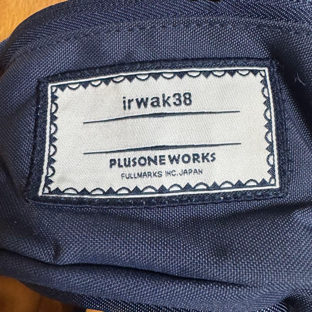 PLUS ONE WORKS irwak38 ネイビー 38L