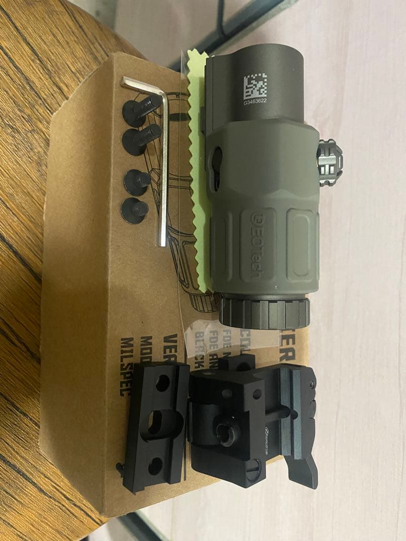 エボギア EOTech G33 MIL SPEC/FDE