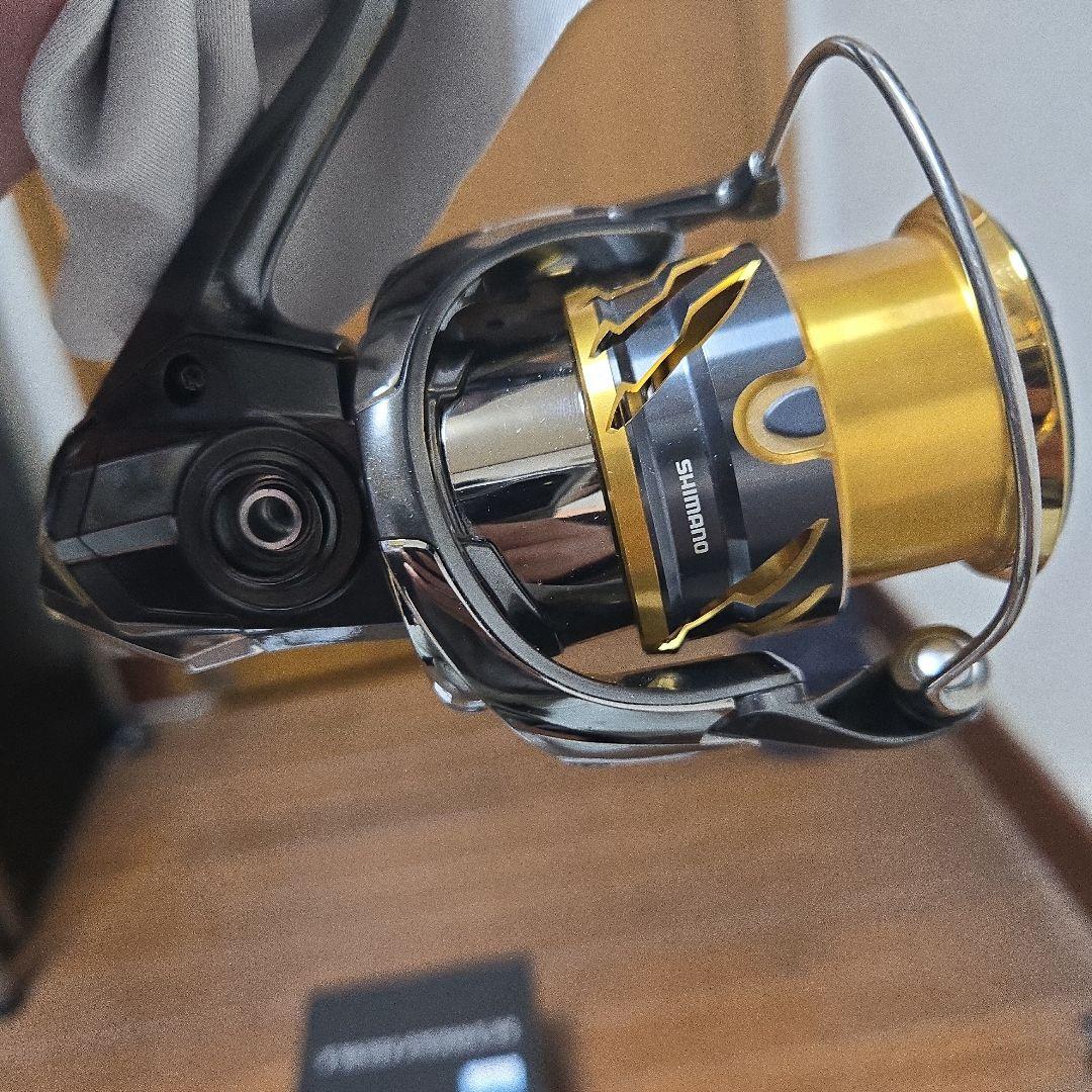 SHIMANO TWIN POWER 2500SHG-D　ジャンク