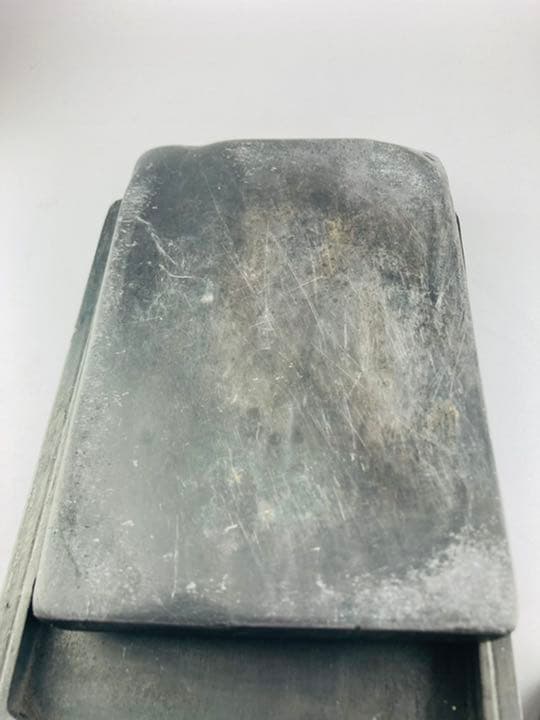 中国　中古硯J7  清代　旧麻坑葡萄端硯　札付き