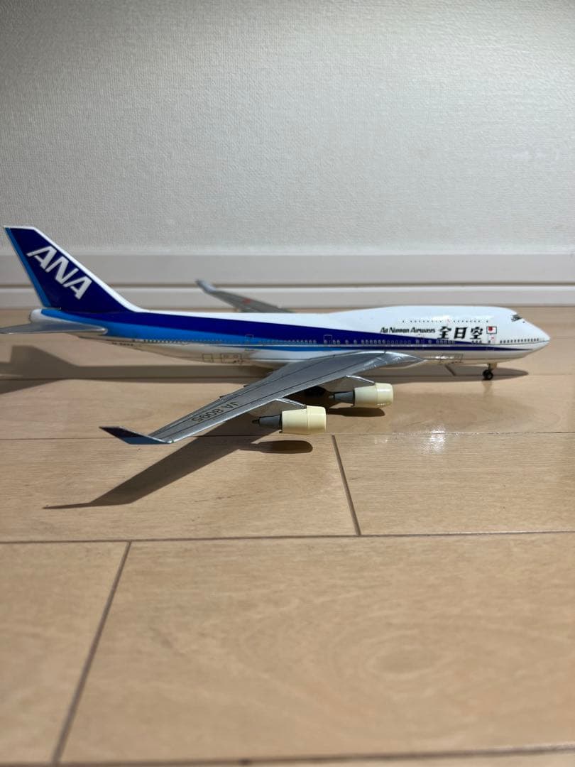 ANA　全日空　Boeing 747　JA8095　全長18cm　質量660g