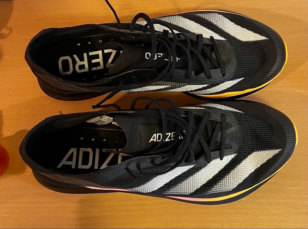 ADIZERO タクミセン 10
