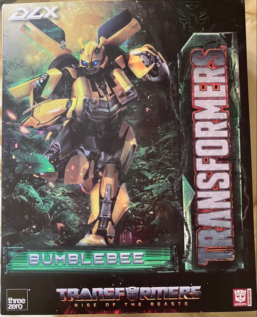 DLX Bumblebee DLX バンブルビー アクションフィギュア