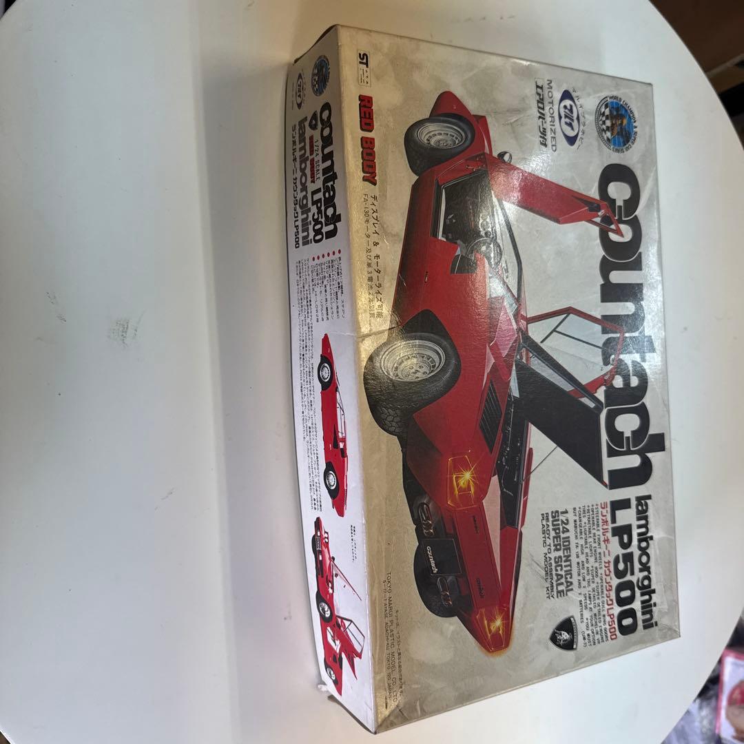 Lamborghini Countach LP500 1/24 プラモデル