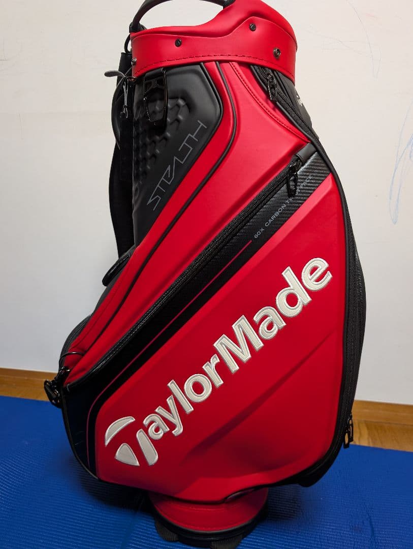 TaylorMade ステルスグローバルツアー キャディバッグ