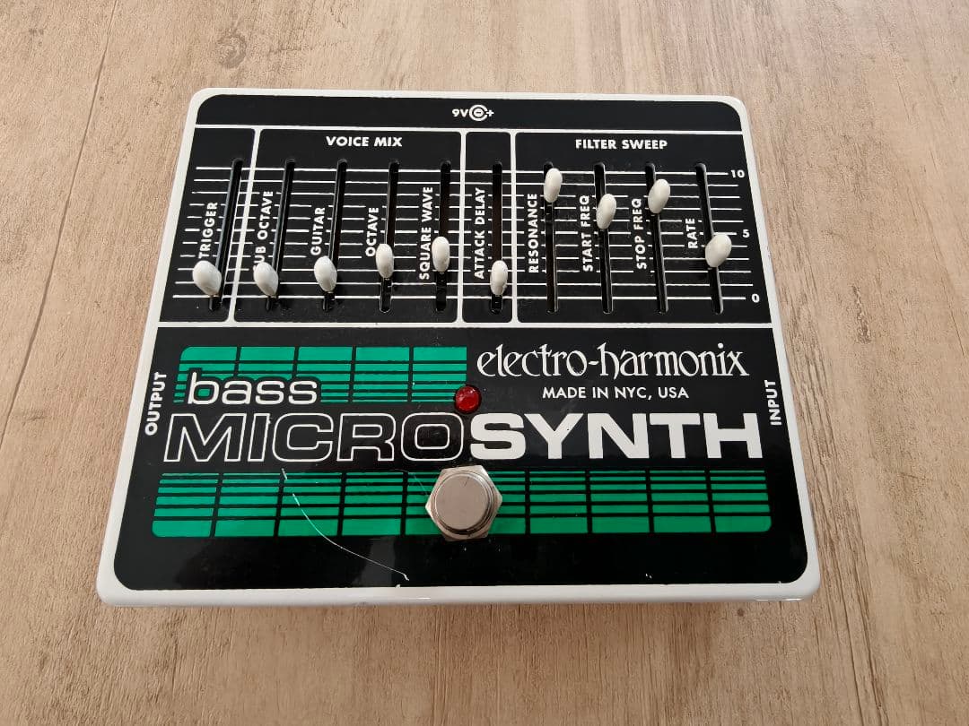 ベース Erectro-Harmonix Bass Microsynth