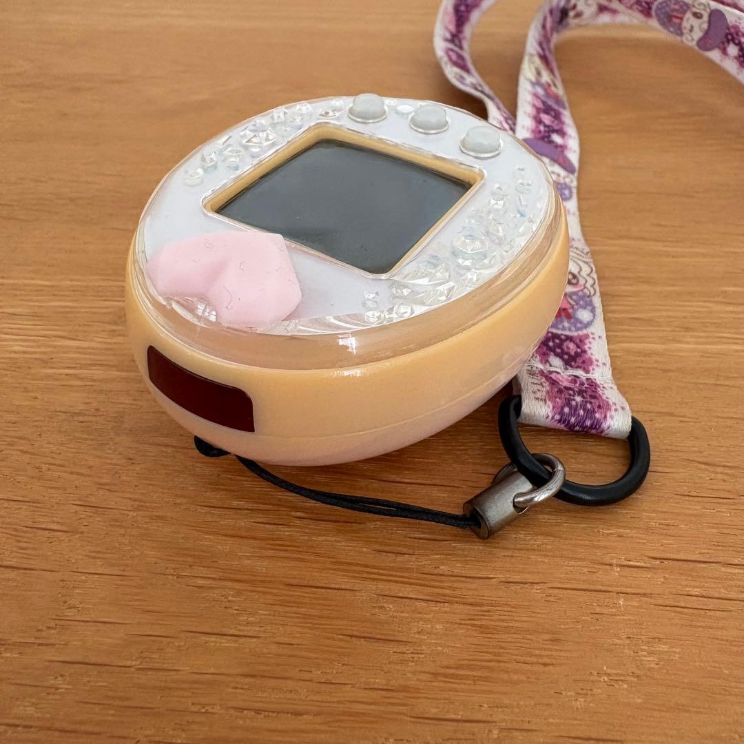 たまごっち　ピース　Tamagotchi P’s ピンク