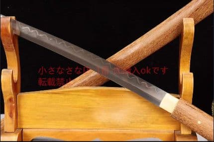 T10焼刃花梨木連体居合武士刀協差 古兵器 武具 刀装具 日本刀 模造刀 居合刀