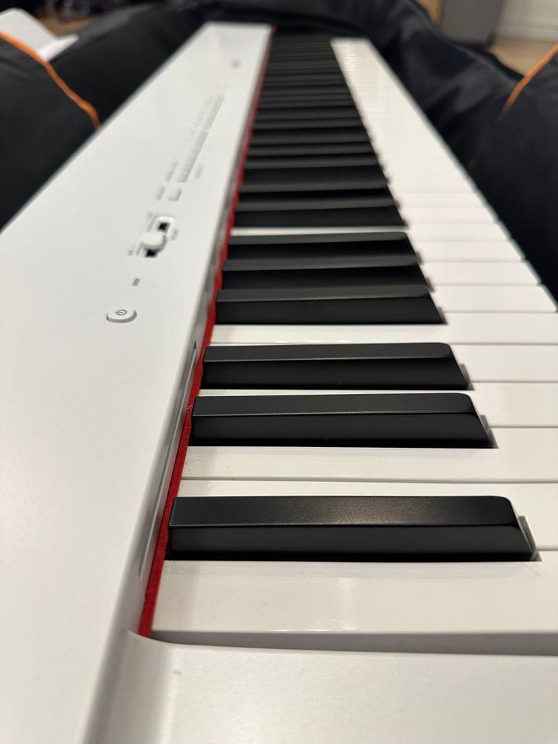 YAMAHA P-225 電子ピアノ 美品 ケース・ペダル・USBケーブル付