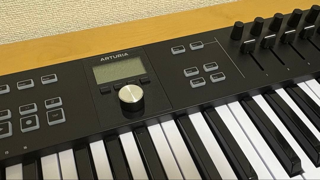 Arturia KEYLAB Essential 49 mk3 ブラック