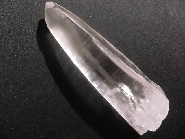 レムリアンシードクリスタル SACRED SCRIBES 社 水晶 ポイント