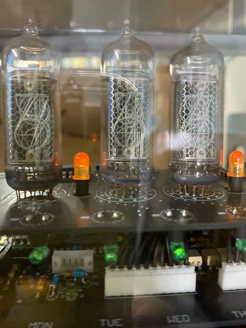 Nixie Clock（ニキシー管時計）