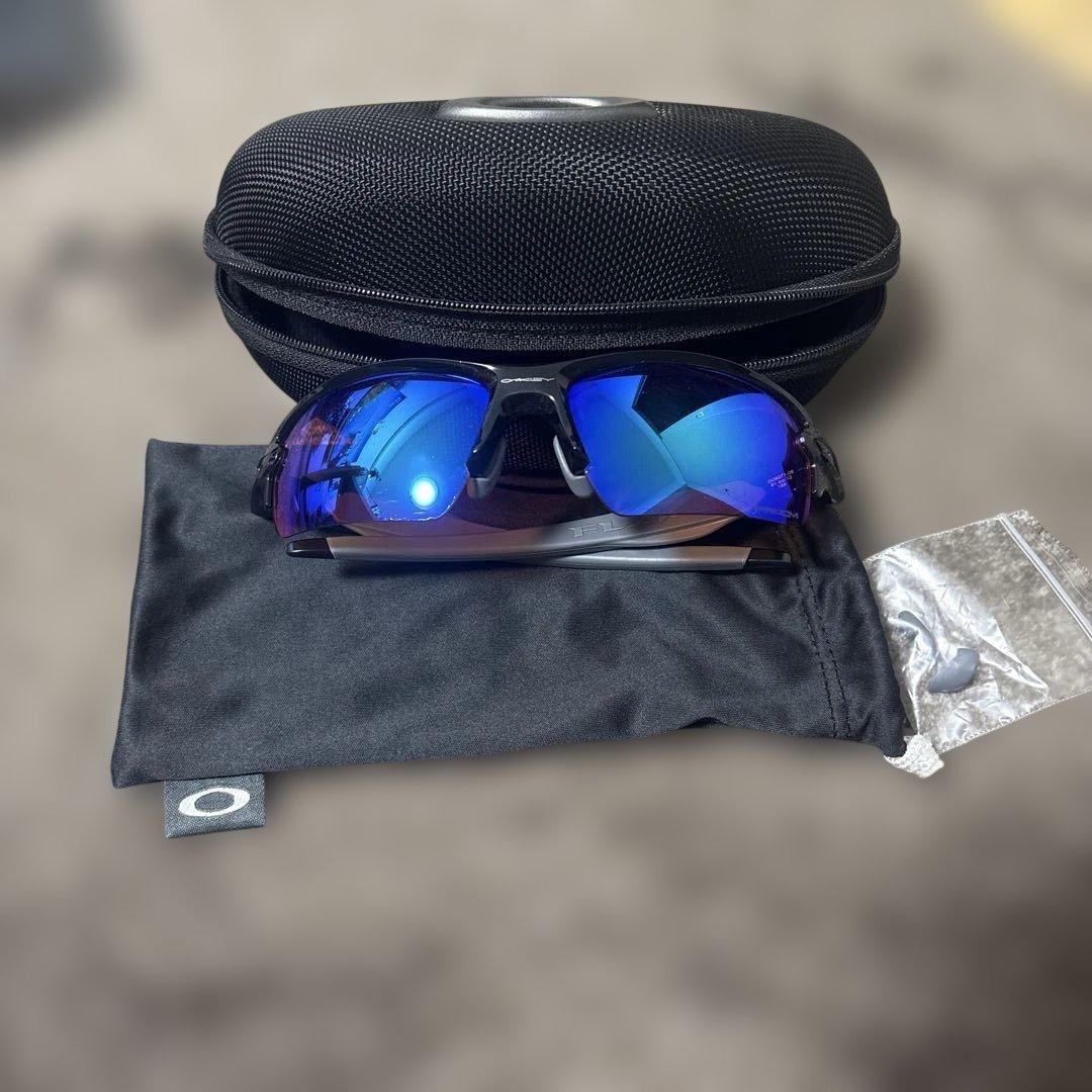 Oakley FLAK 2.0 サングラス ケース付き