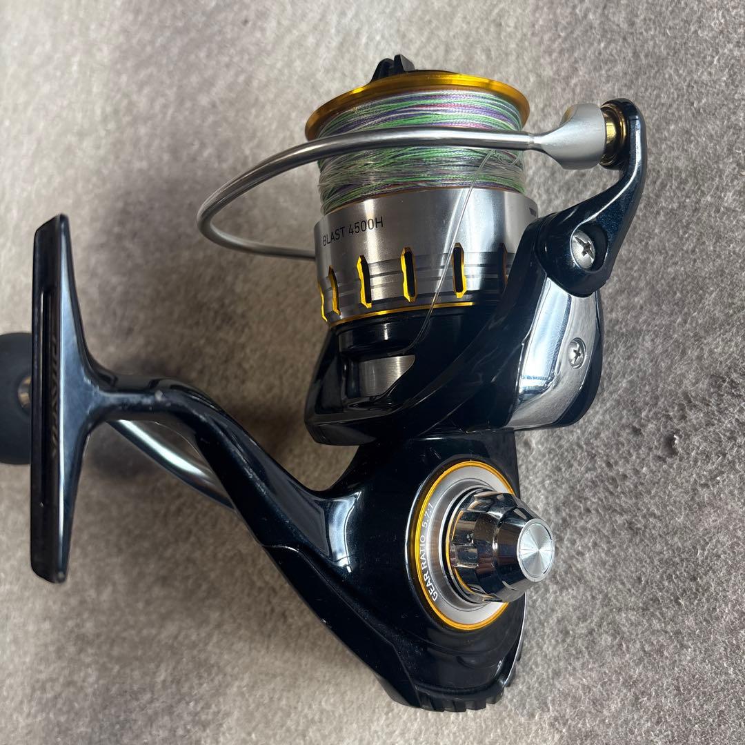 DAIWA BLAST 4500H スピニングリール