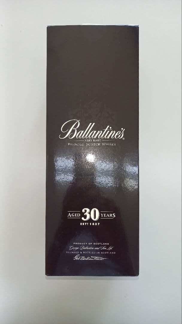 バランタイン Ballantine's 30年 ブレンデッド スコッチウイスキー