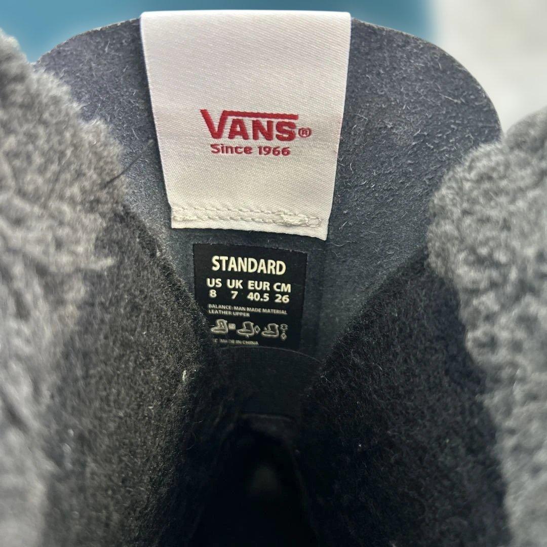 新品未使用品:VANS 防水スノーブーツ ブラック ハイカット