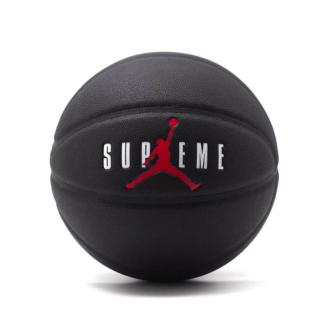 Supreme®/Jordan® Basketball