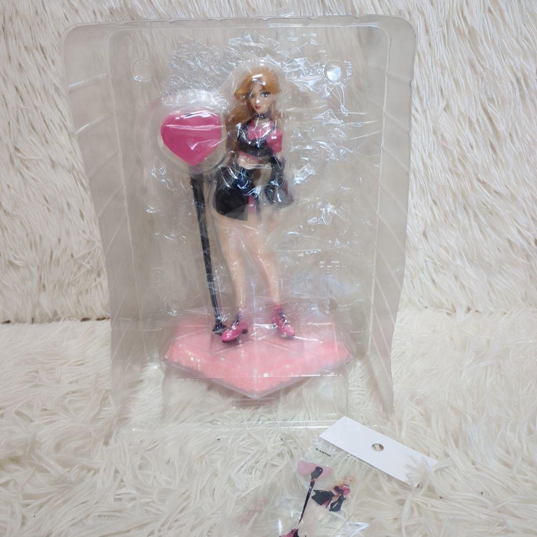 【希少】【新品】BLACKPINK コレクタブル　フィギュアセット　3体