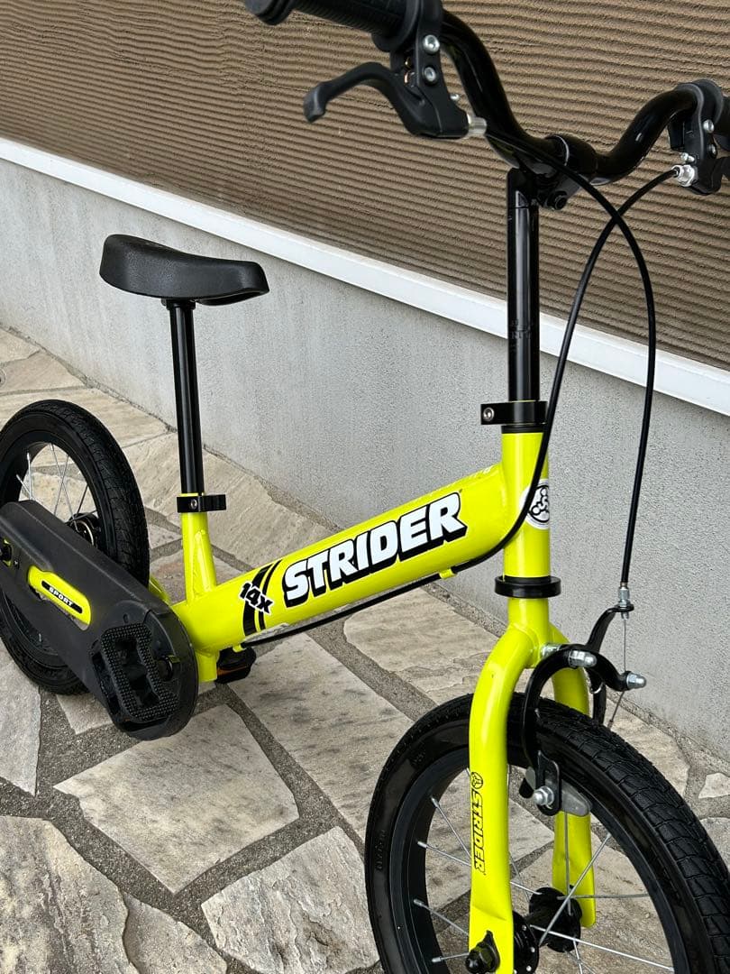 美品 ストライダー限定色 STRIDER 14X ライムイエロー 幼児自転車