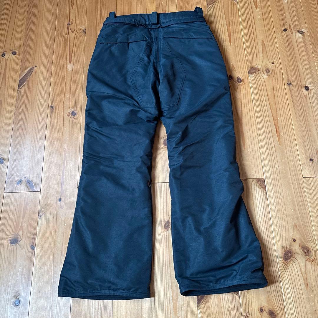 VOLCOM キッズ　スノーボードウェア上下　Ｌサイズ150〜160cm(美品)