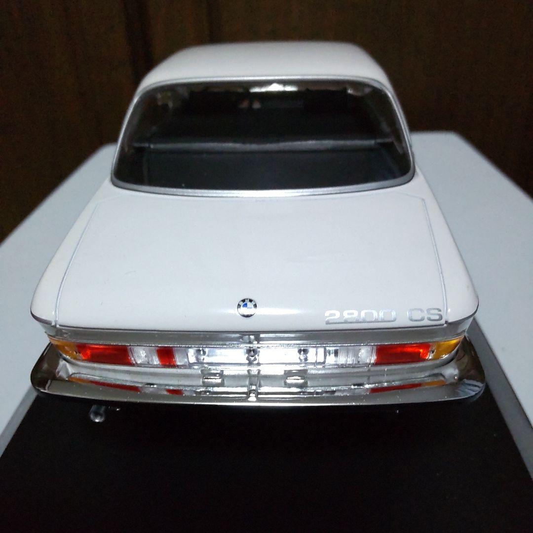  2800 CS 1968 ホワイト 1/18 ミニチャンプス