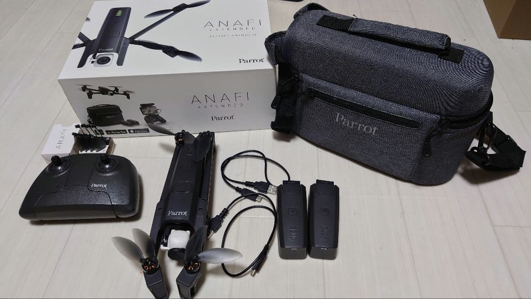 【週末価格】Parrot ANAFI セット　ドローン