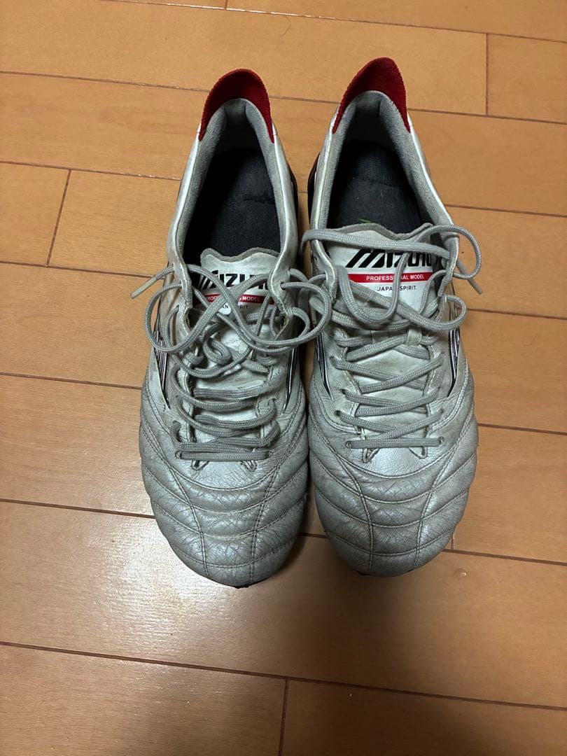 Mizuno Morelia ネオ4サッカーシューズ