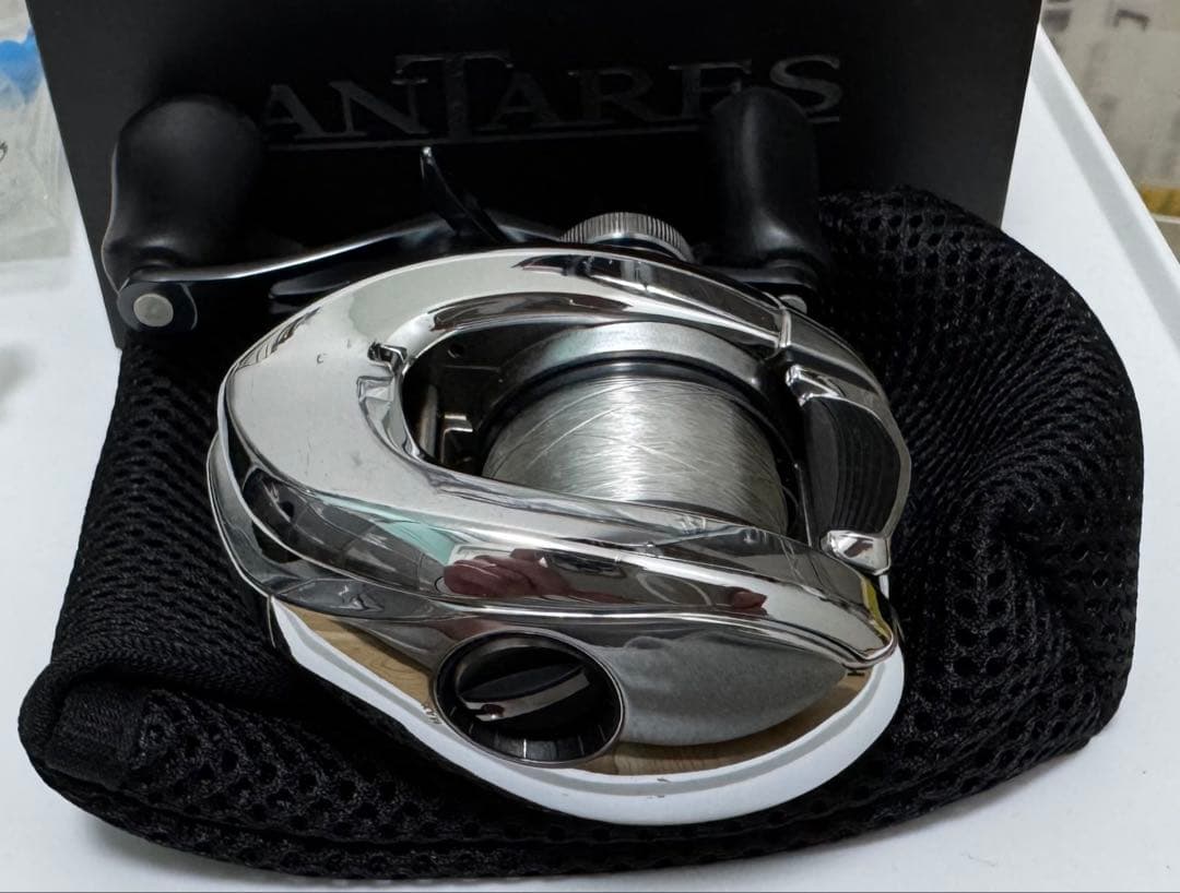 し*お様 SHIMANO 19ANTARES HG 右巻きベイトリール