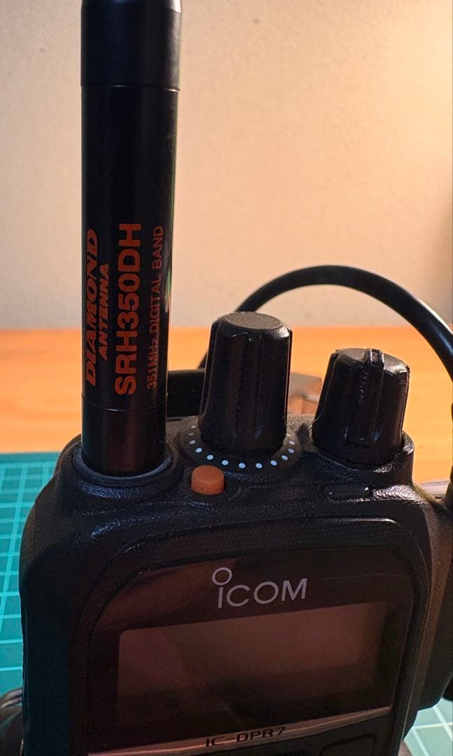 ICOM IC-DPR7トランシーバーフリラー業務用DCRデジタル簡易30ch機