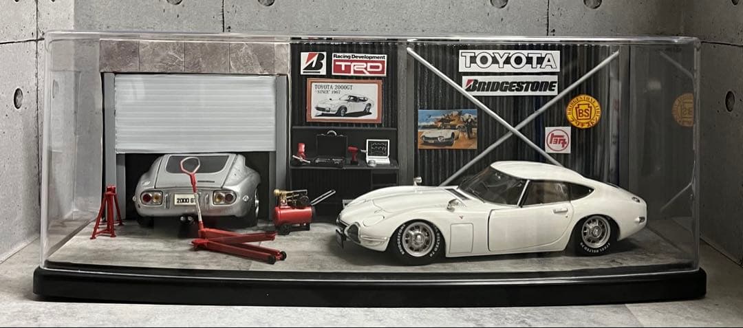 国産名車 1/24 トヨタ 2000GT カスタム ガレージ ジオラマ ミニカー