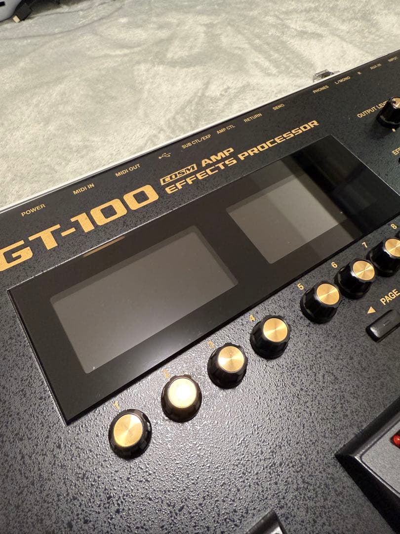BOSS GT-100 ギターエフェクター