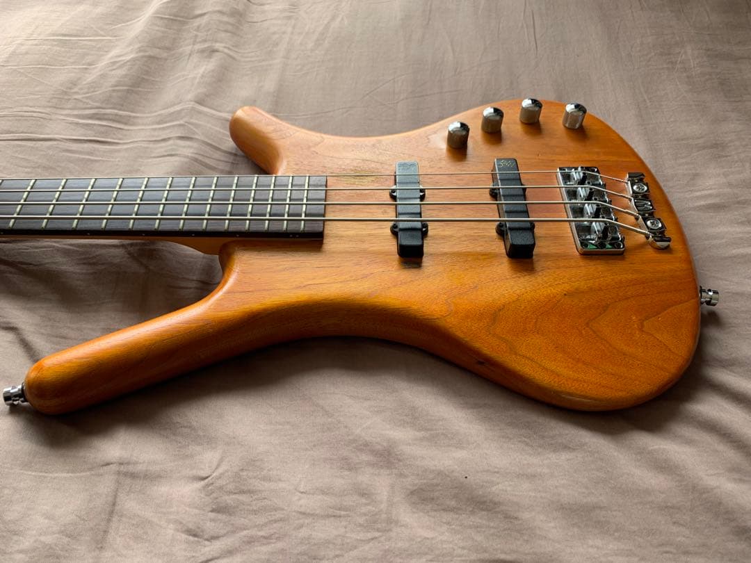 ベース warwick rockbass corvette 4st