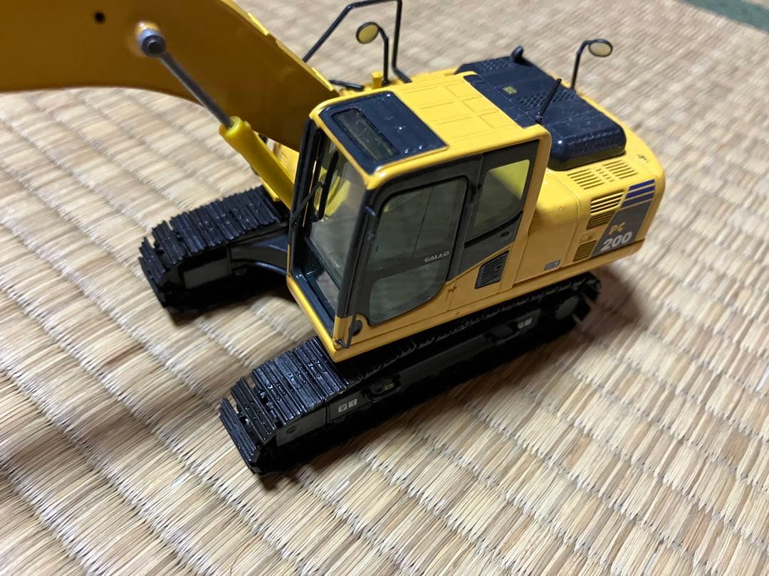 コマツ KOMATSU WA900-3 & PC200-8 セット