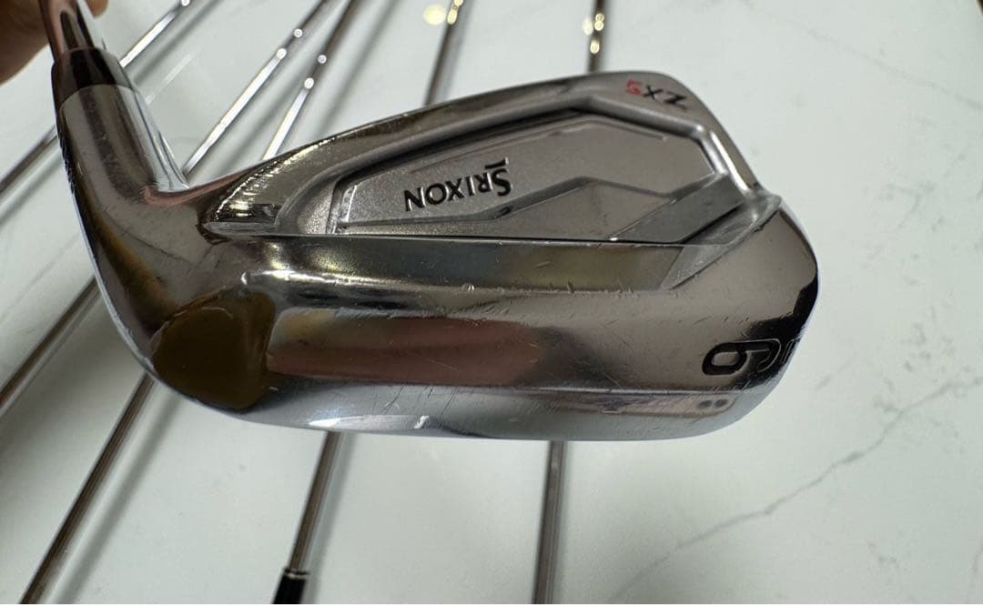 【週末値下！】Srixon ZX5 6本（5〜P）　NSPRO950DST S