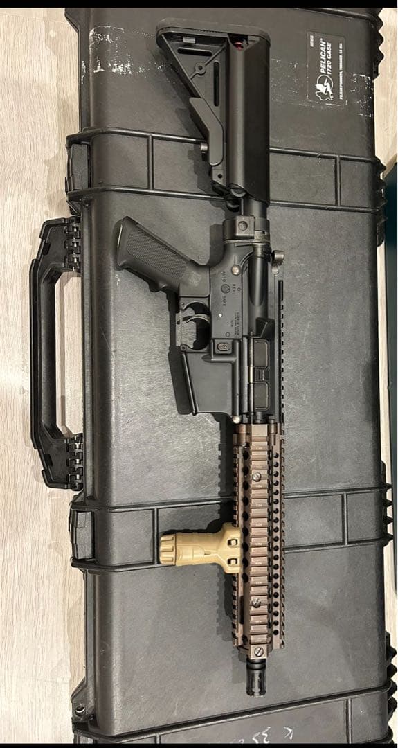 次世代電動ガンCQB-RベースMK18Mod1 マガジン5本付き
