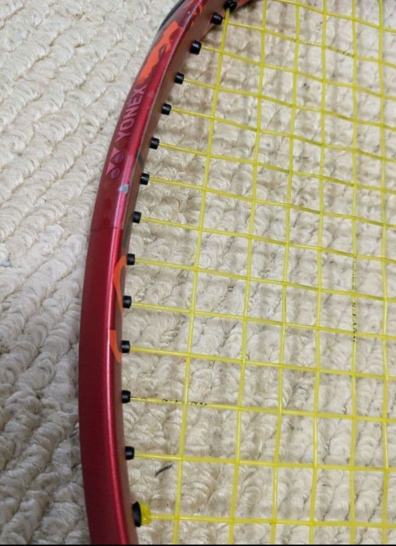 ジオブレイク70S　タンゴレッド カスタムフィット　YONEX　第二世代