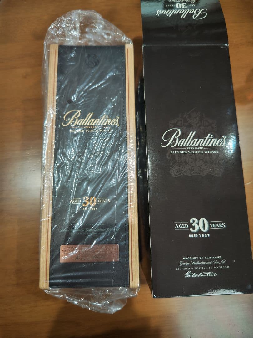 正規品　Ballantine's 30年 ウイスキー 700ml