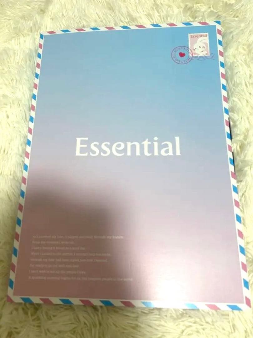 花王 newjeans NJZ essential ポスター