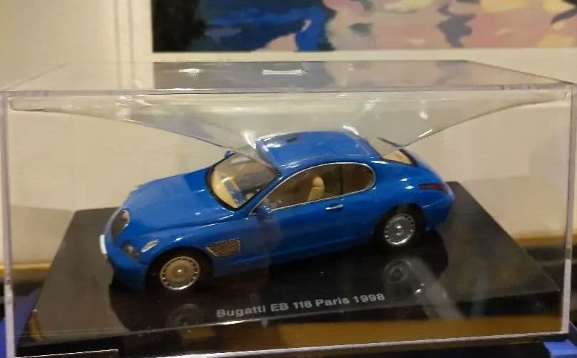 ミニカー Autoart BUGATTI EB 118 paris 1998 1/43