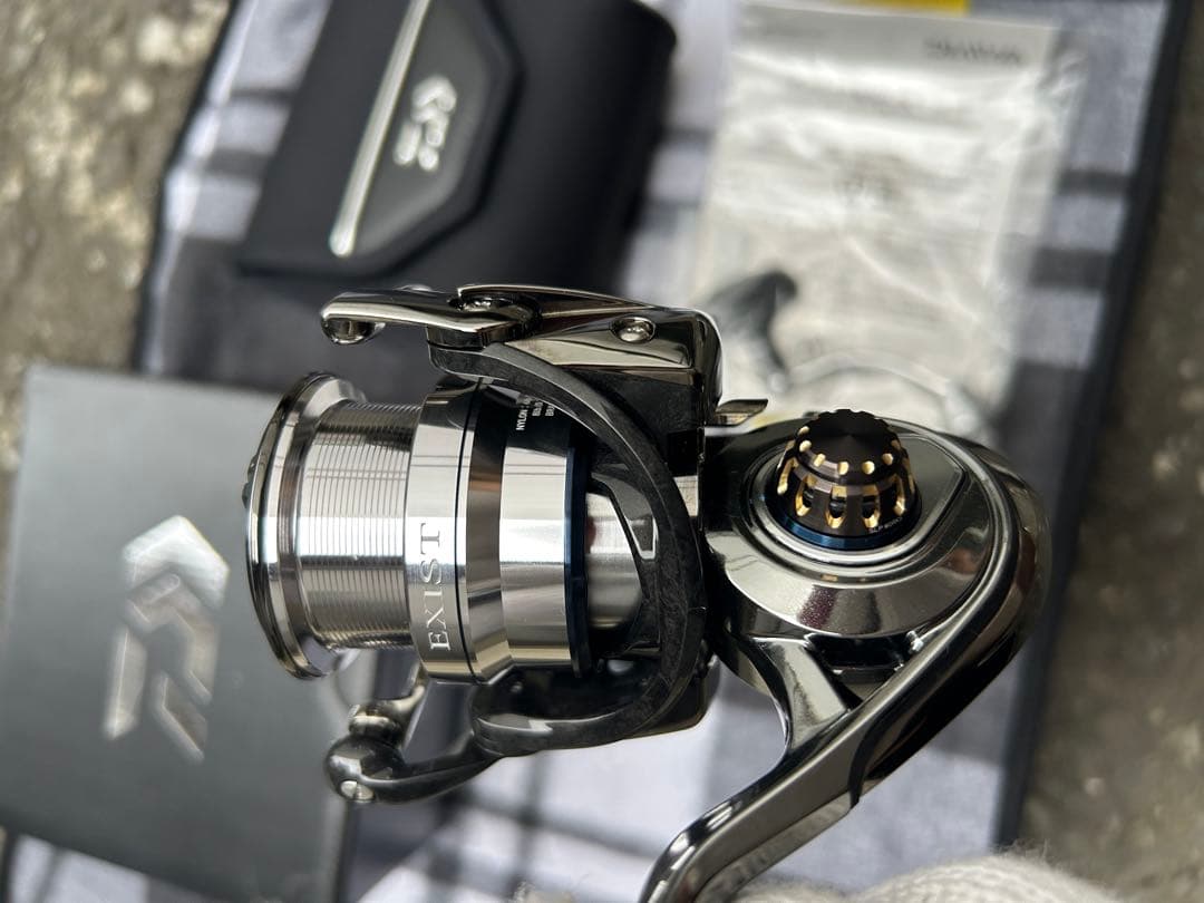 な*ぎ様 DAIWA 18イグジスト 18EXIST LT2500 スピニングリ