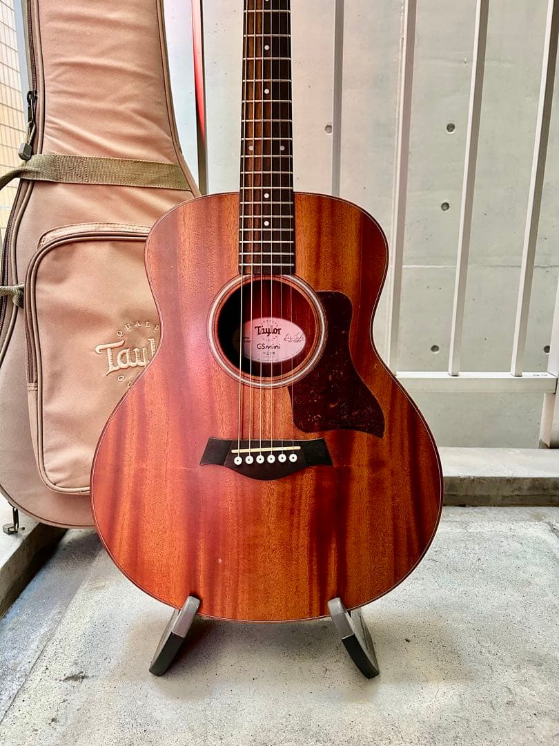Taylor GS Mini アコースティックギター ワイヤレスピックアップ付