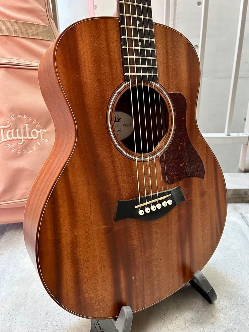 Taylor GS Mini アコースティックギター ワイヤレスピックアップ付