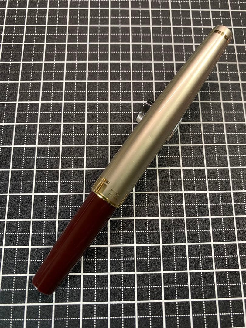 PILOT Elite 95s Deep-red 万年筆　字幅EF
