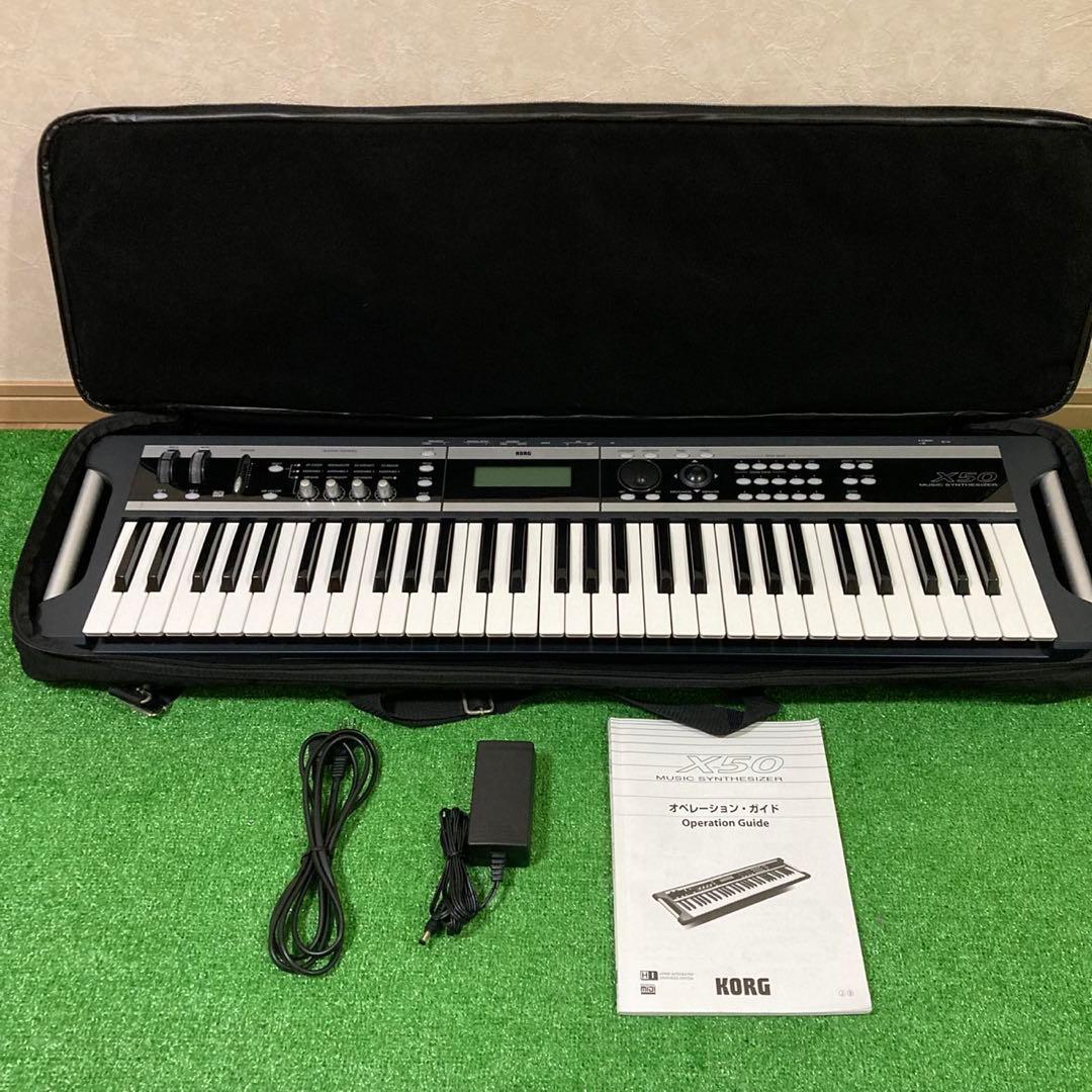 美品 KORG コルグ X50-61 鍵盤 シンセサイザー 2WAYケース