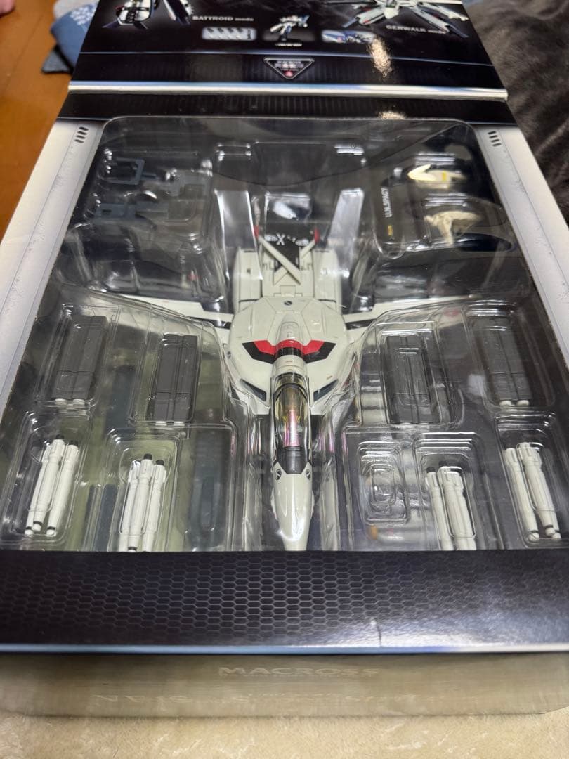 ロボット MACROSS VF-1S with Super&Strike 1/60