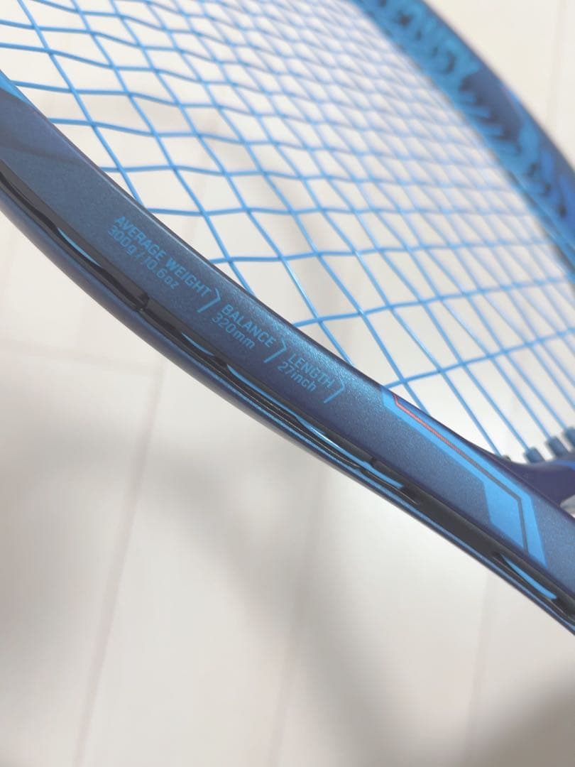 YONEX EZONE 100 2020 G2 300g ヨネックスイーゾーン