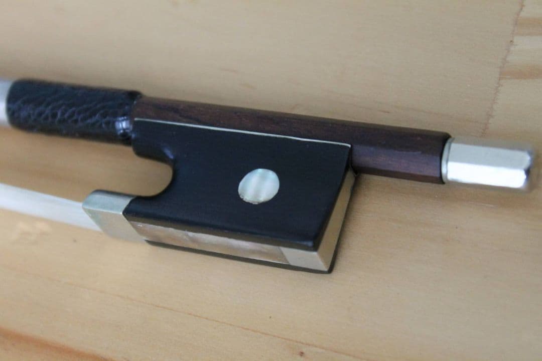 弦楽器 Antique violin bow ca. 1900